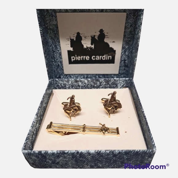 Pierre Cardin | Accessories | Vintage Pierre Cardin Suit Cuffink Set ...